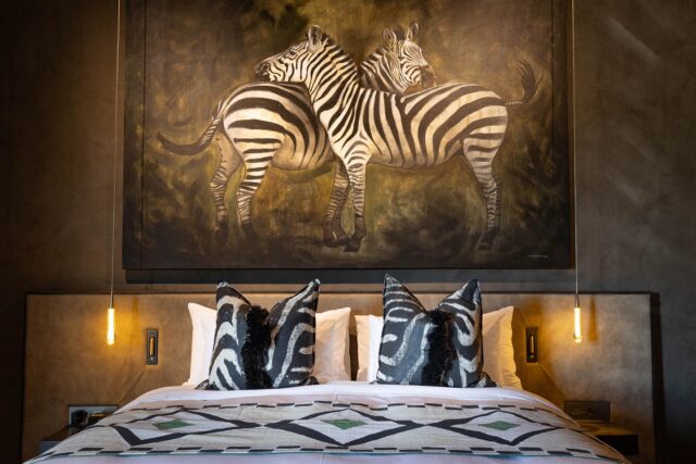 Luxury exclusive use Safari Lodge | Greater Kruger National Park| Ximuwu
